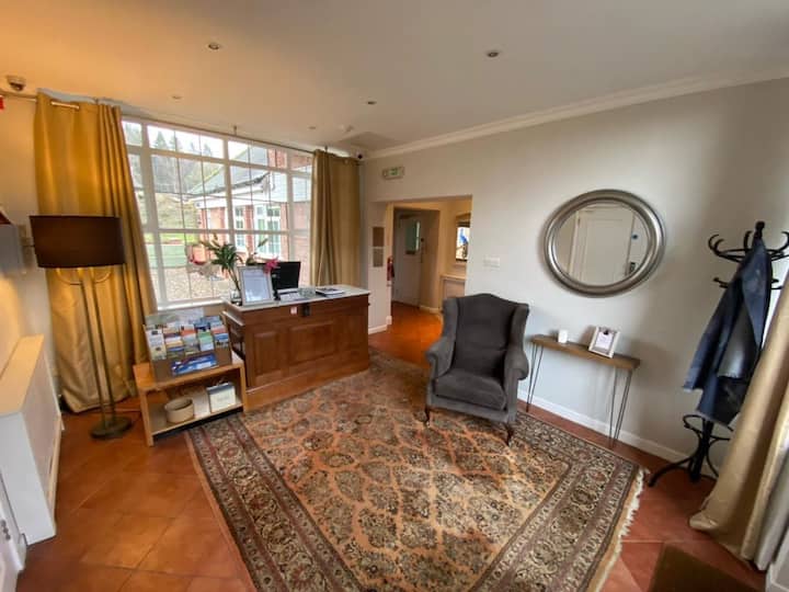 Standard Queen Room - Otterburn