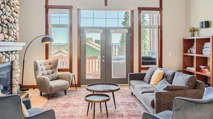 365 Moonshine Crescent - Big White Ski Resort, BC