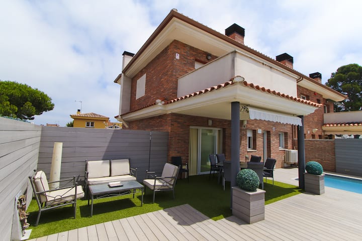 Dream Maison Mitoyenne Avec Piscine Privée à Salou - Salou