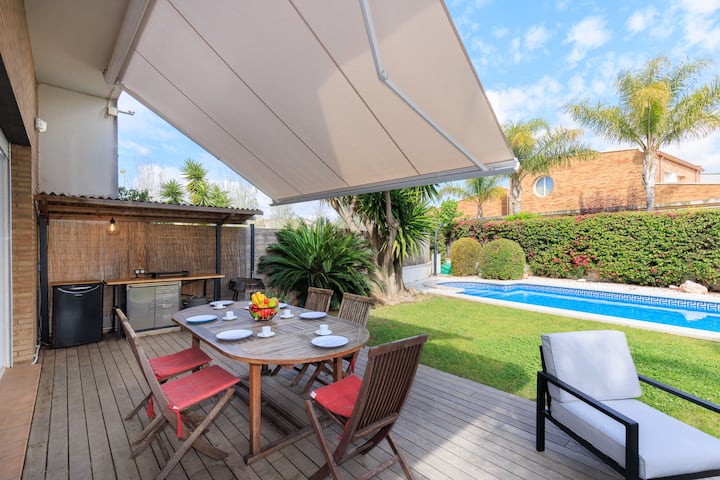 Martorell Maison Mitoyenne Avec Piscine Privée Pou - Reus