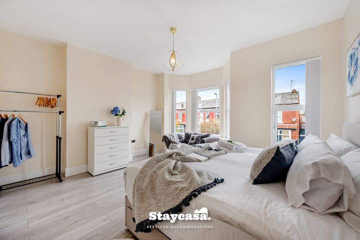 Monton - Private Room In A Co-living Home (R2) - Manchester