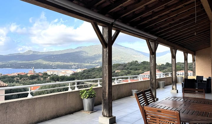 Appartement Avec Vue Imprenable Sur La Mer, Terras - Propriano