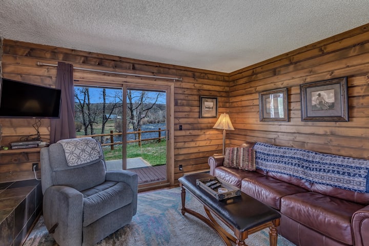 Eagle's Nest - 2 Bed 2 Bath Cabin On The Elk River - Pearl Lake State Park, Clark
