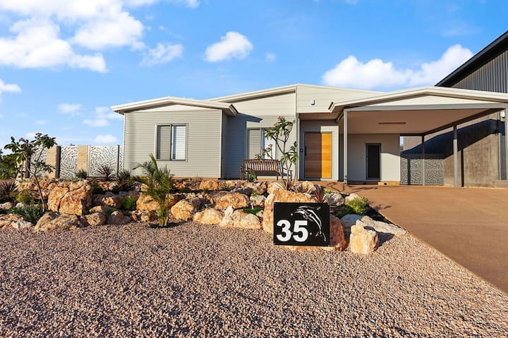 Kwilena, Brand New Holiday Home - Exmouth
