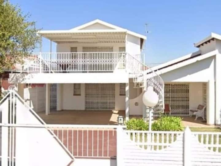 Double Room En-suite - Ladysmith