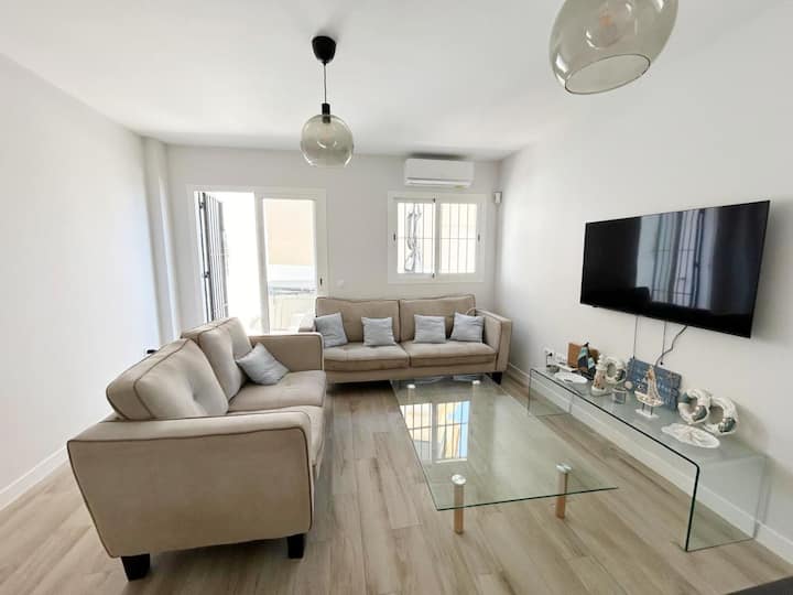 Elegant 3 Bedroom Apartment, Torrequebrada - Benalmádena