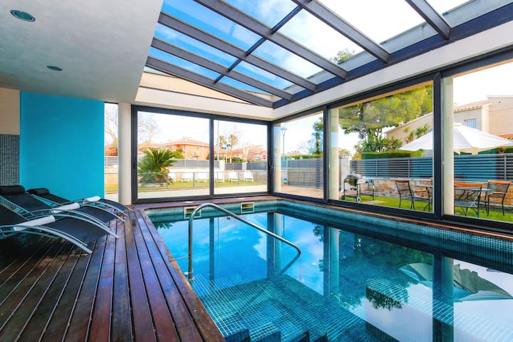 Villa Girasol Avec Piscine Chauffée - Cambrils