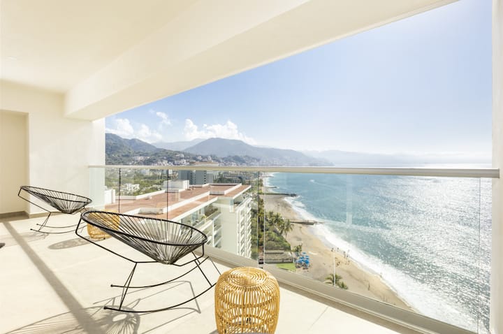 Breathtaking 2br Oceanfront With Panoramic Views - Puerto Vallarta