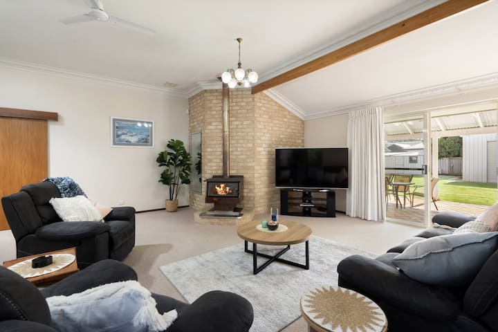 Busselton By The Bay - Busselton Central - Busselton