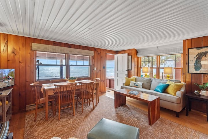 Cozy Cottage W/ Fire Pit & Bbq Grill - ベルギー, WI