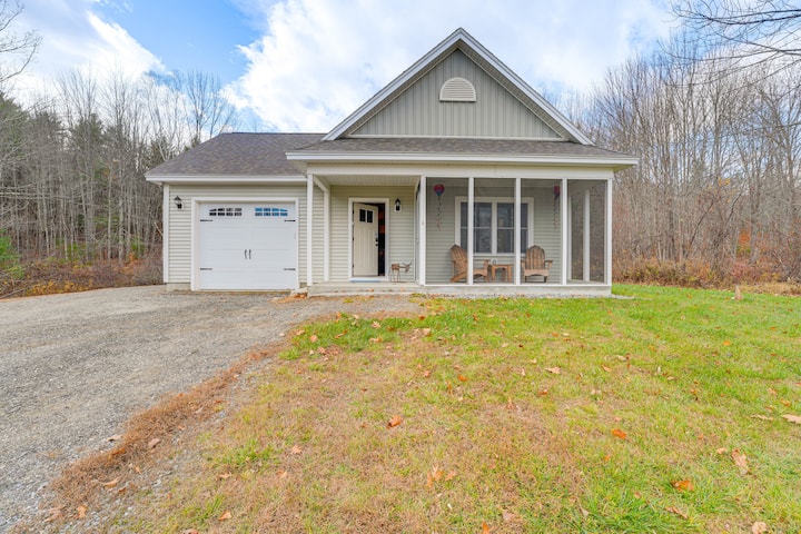 Ski, Hike & Boat: Modern Bridgton Retreat - Bridgton, ME