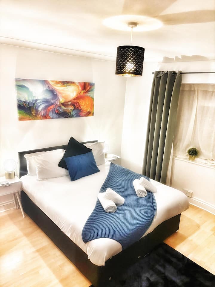 Urban - 2 Bed, Parking, Central Southampton - Southampton, UK
