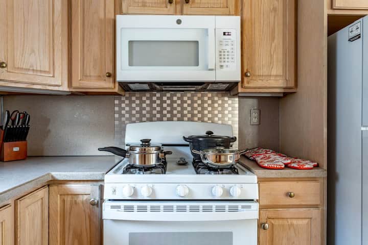 Sunset Suite 3br-2ba-8 Beds | Metlife-nyc-parking - Staten Island