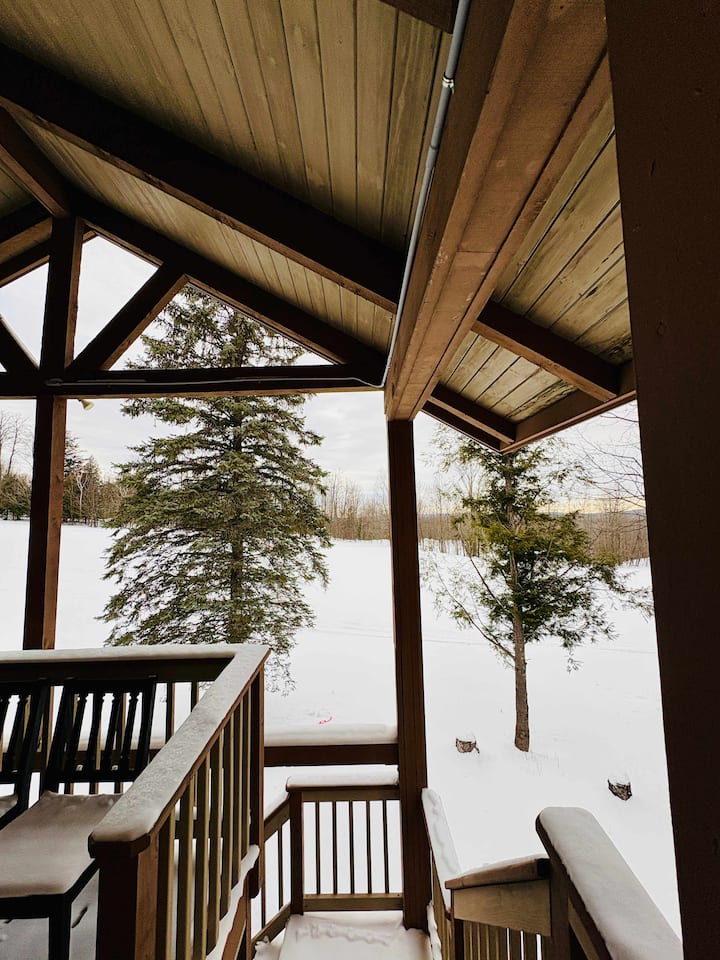 Trail Side Access Retreat I Alpen Villas At Powder - Ironwood, MI