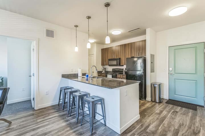 Cozy Stay + 2 Min To Um + 95 Walkscore - Missoula, MT