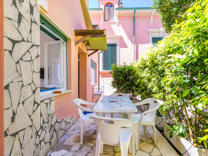 Harbour By Interhome - San Vincenzo