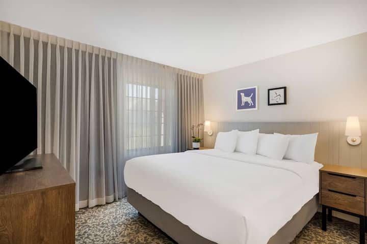 Charming Room Near Park Meadows – 10 Min Drive - Parker, CO