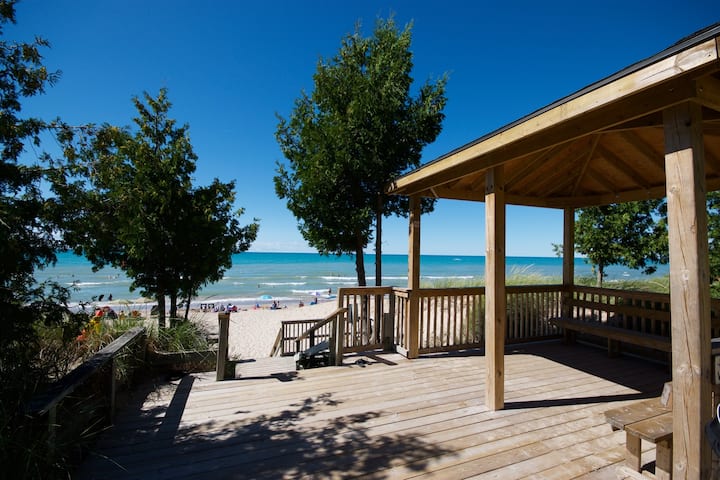 Brewster Beach - Grand Bend