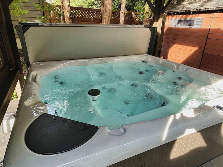 Glass Tile - Clinton