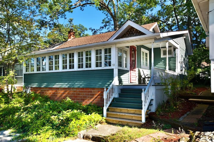 Starfish Cottage- Waiting For Your Stay! - Grand Bend