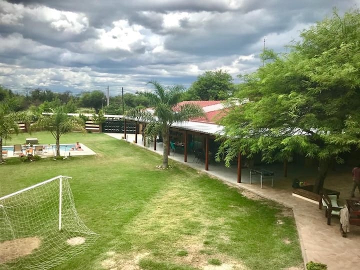 Private Rooms In Complex With Pool And Bbq Area - Santiago del Estero