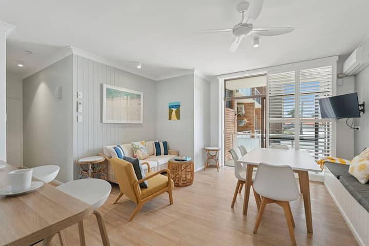 Ocean Parade 5 - Pool, Spa, Beach, Sleeps 5 - Coffs Harbour