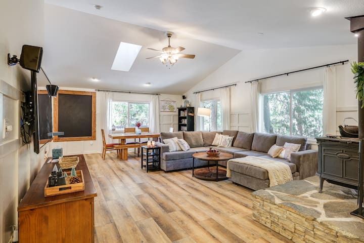 Forest-view Retreat: Grill & Fireplace In Sonora - Twain Harte, CA