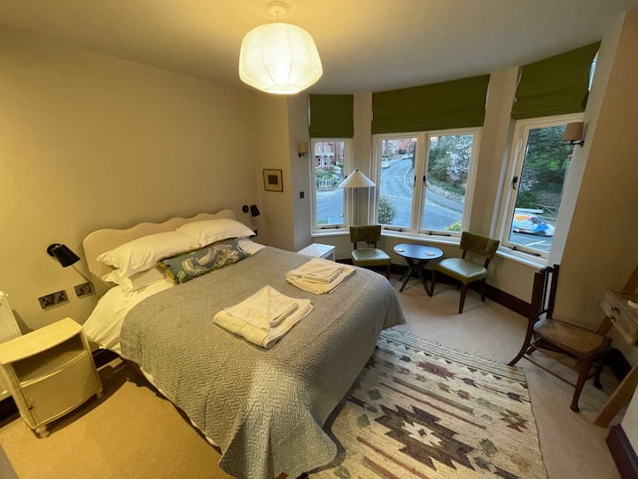Whitby Central Traditional En-suite Room - Goathland