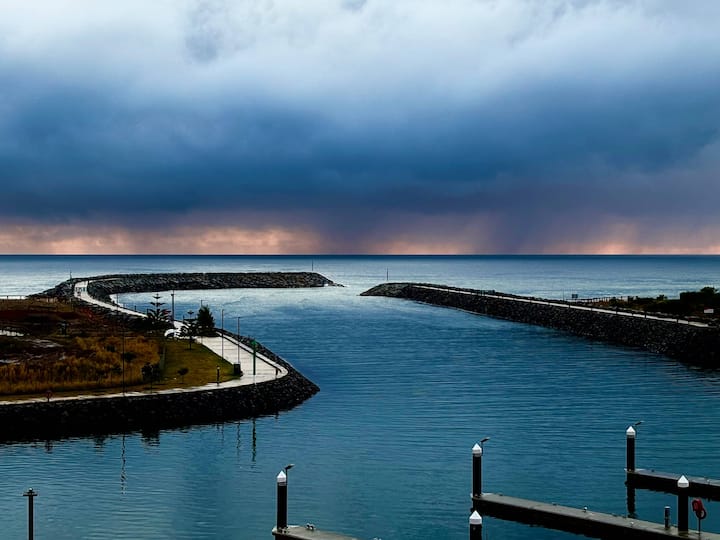 Waterfront Haven - Memorable Views - Shellharbour