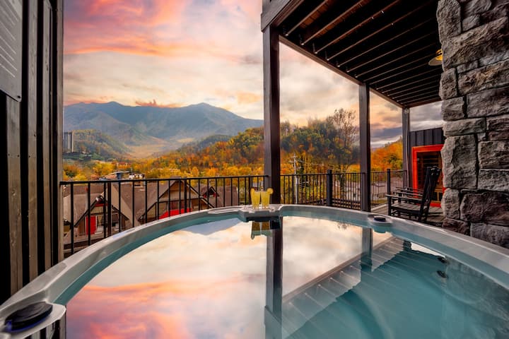 5min! Walk To Gatlinburg|theater|sauna|indr Pool - Gatlinburg, TN