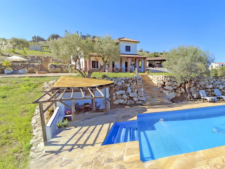 Cubo's Casa Rural Pulpito - Casarabonela