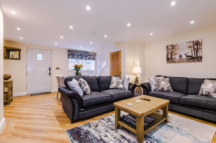 Grooms Room - Tarporley