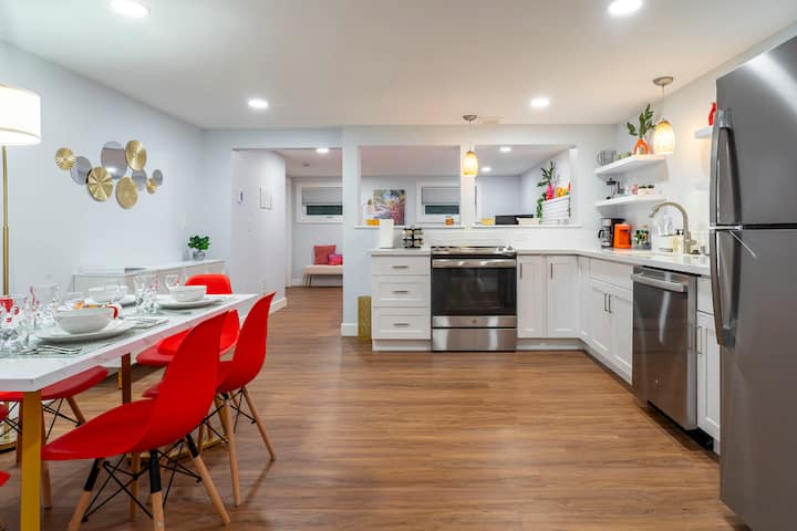 Montlake 2bdr Apt - Arboretum, Uw, Husky Stadium - Seattle, WA