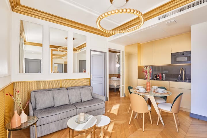 Superbe 2chbr Ac Avenue Montaigne/arc De Triomphe - Paris