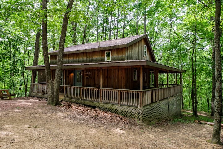 Hickory Cabin - Powell County, KY