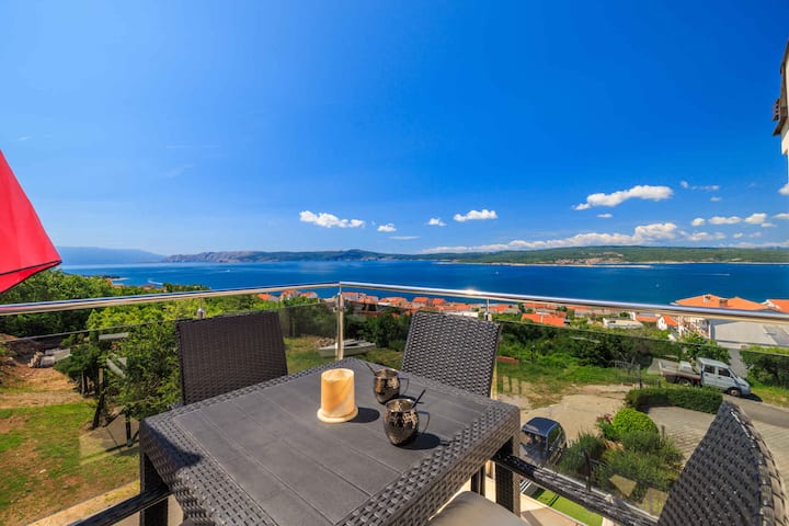 Appartement De Vacances Avec Piscine - Crikvenica
