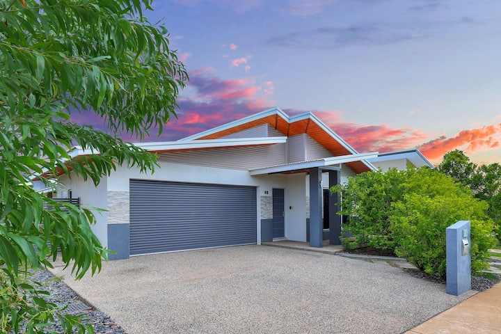 Banksia House | Modern 3 Bed 2 Bath - Humpty Doo