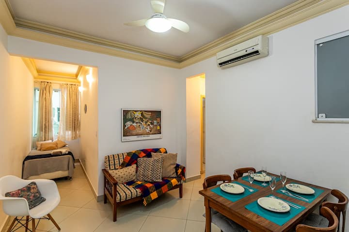 Plaza Copacabana - 4 Guests, Comfort And Beach - Rio de Janeiro