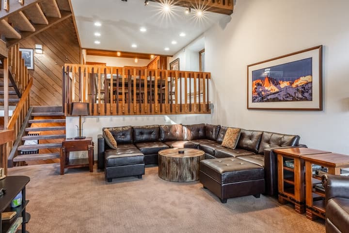 Snowcreek #482 - 3 Bedrm+loft, 2 Bath Sleeps 10 - Mammoth Mountain, CA