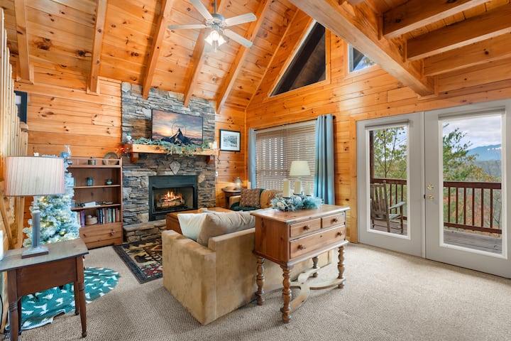 New! 2br W/mtn Views | Arcade Games*great Location - Pigeon Forge, TN