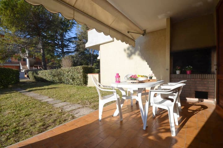 Wonderful Villa With Private Garden In Bibione - Bibione Pineda
