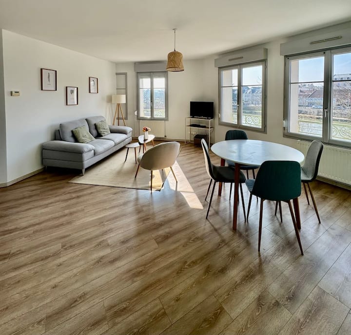 Résidence De La Belle Vue- Parking Privé - Soissons