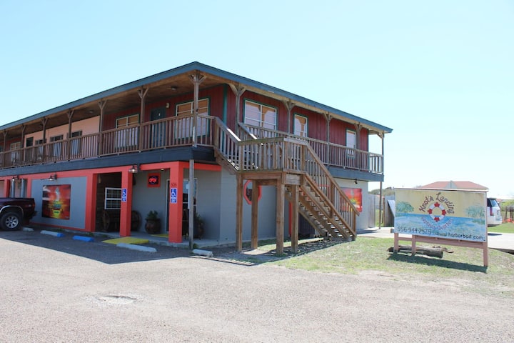 Knots Landing #2 - Newly Remodeled 2 Bedroom/2 Bat - Port Mansfield, TX