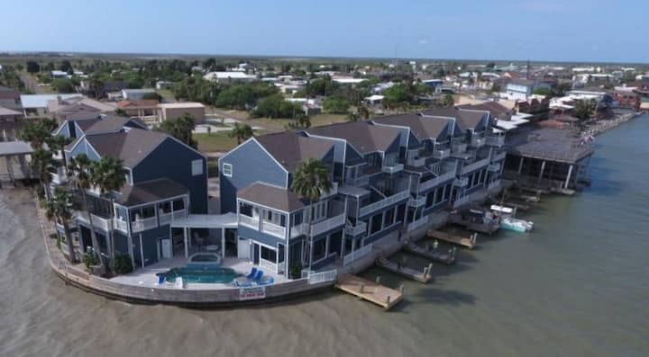 Pelican Point #6 -Great Complex! Great Views! Cool - Port Mansfield, TX