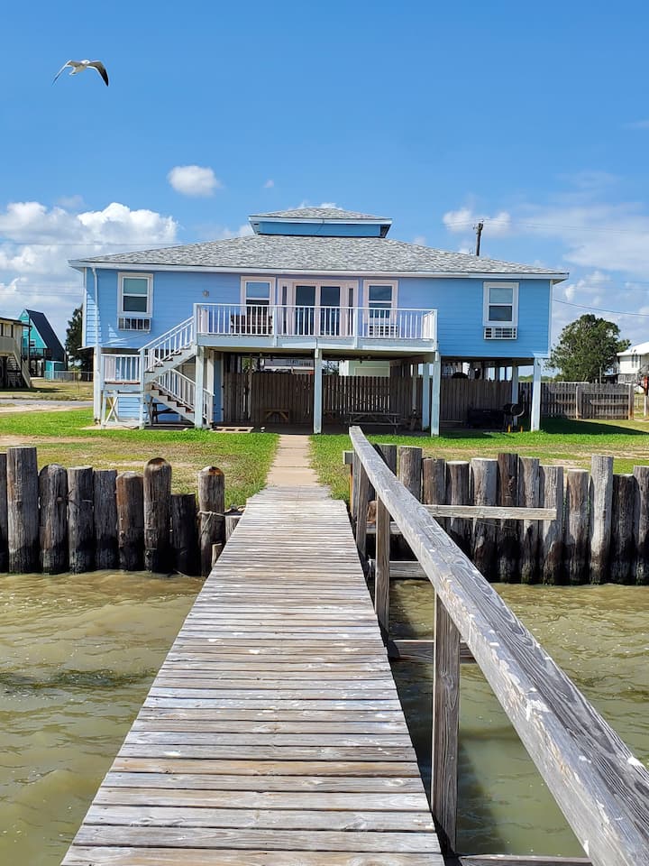 700 North Shore -Grand 4 Bedroom House, Great View - Port Mansfield, TX