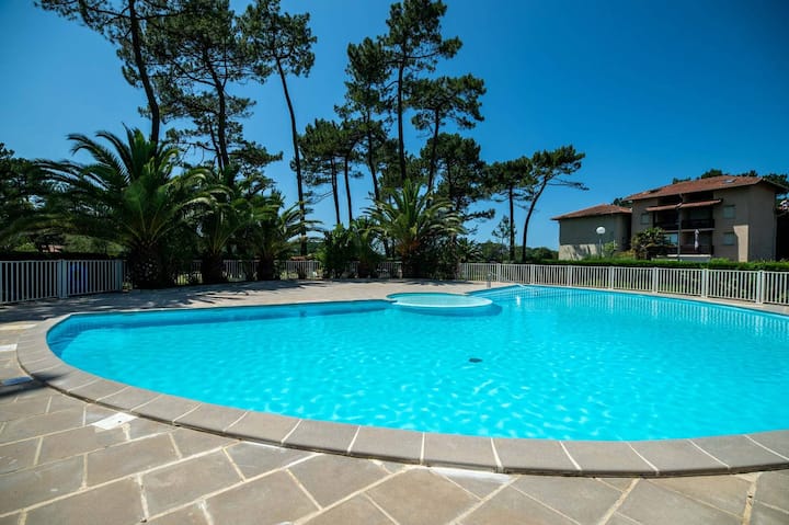 Joli Petit Appartement Avec Jardin Et Piscine - Soustons