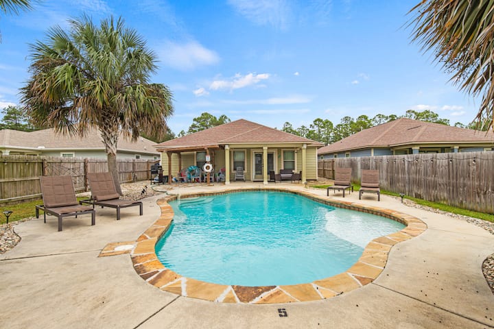 Making Memories ! Private Pool 3 Miles From Beach! - Navarre, FL