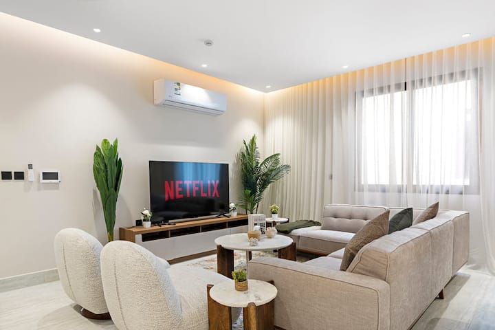 Gr-stylish 2-bd Apt| Self Check-in| Prime Location - Riyadh