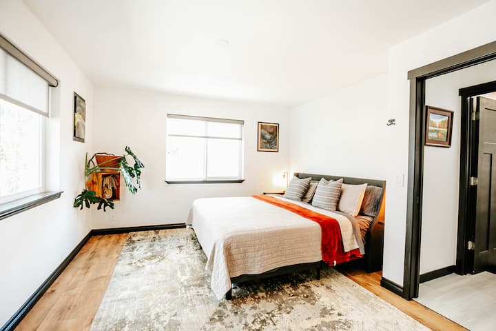No Fees - Central Modern Cda Garden Suite - Coeur d'Alene, ID