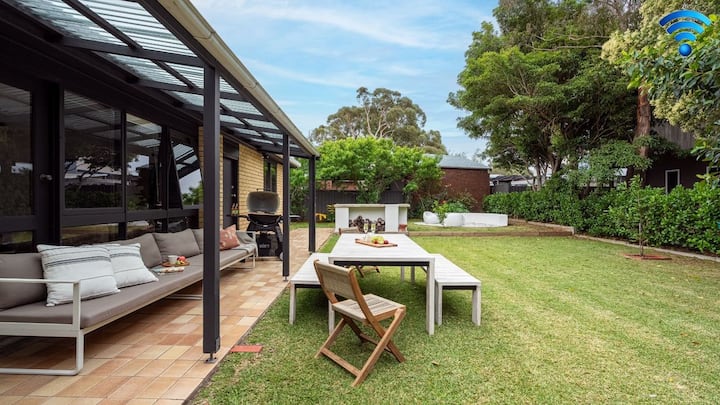 Kabina 98 – Coastal Beach Cottage - Nowra